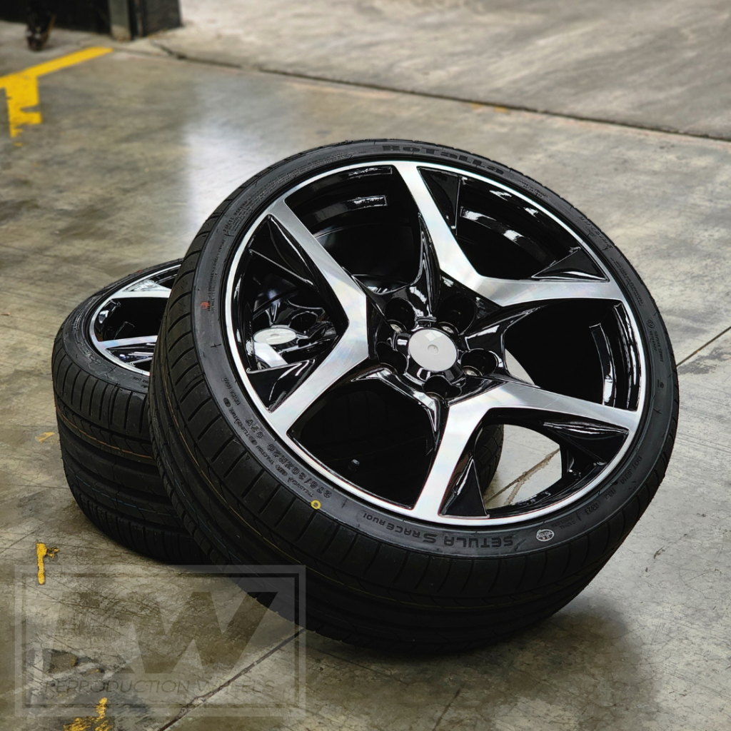 HSV | GEN-F2 Clubsport R8 20 inch Black Machined VE VF REPLICA Wheel ...